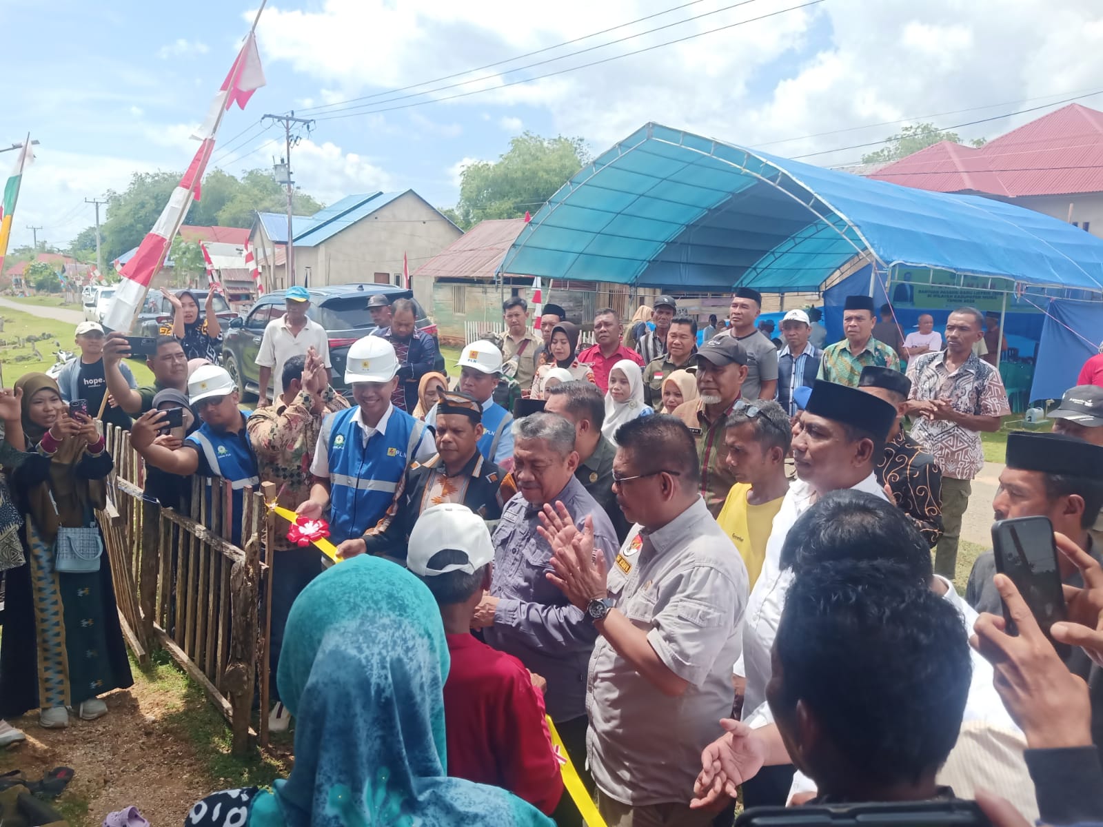 Bupati dan Wabup Muna Tinjau Farmer Field Day di Baluara dan Resmikan ...